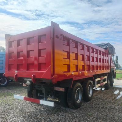 Chine Diesel 2024 Sinotruk Hovo 8X4 LHD équipement minier lourd déchargeur 11m*2.55m*3.45m à vendre