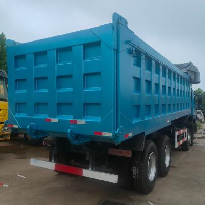 中国 信頼性の高いHOWO 6X4 8X4 鉱山作業用のダンプトラック 30日以内に返金 販売のため