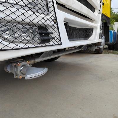 Cina 20000 litri Camionetto di consegna di bollitori d'acqua HOWO 336/371 Camionetto cisterna per il trasporto idrico in vendita