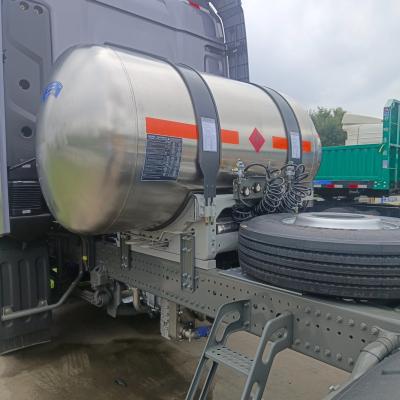 China 2024 HOWO 6X4/4X2LNG540HP Automatische transmissie tractie transport vrachtwagen te koop Te koop