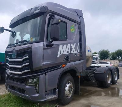 China 540 pk HOWO 6X4LNG automatische transmissie trekker transport vrachtwagen met Amerikaanse munt Te koop