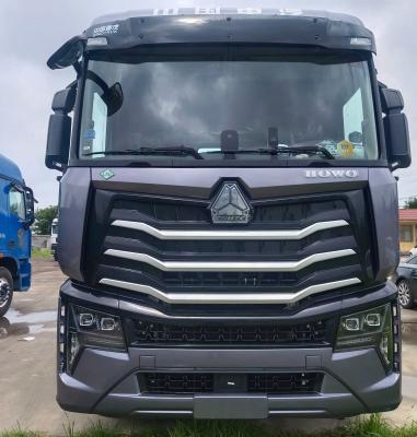 China Nationale HOWO 336/371/540HP 6X4/4X4 10/8 wiel tweedehands trekkertransportwagen Te koop