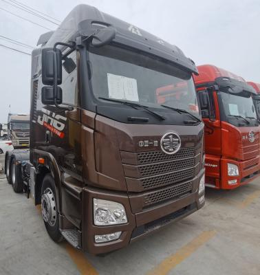 中国 30日払い戻し シノトルク・シャシー付きの重用ガストレーラー FAW Jh6 国際 販売のため