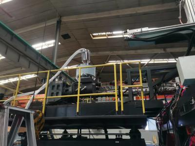 중국 세 배 패리슨 제어 세보 시스템 15L D 타입 IML 음료 병을위한 부러진 폼 머신 판매용