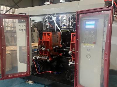 중국 자동 탈육 시스템 3 머리로 15 리터 애완 동물 폼 머신 판매용