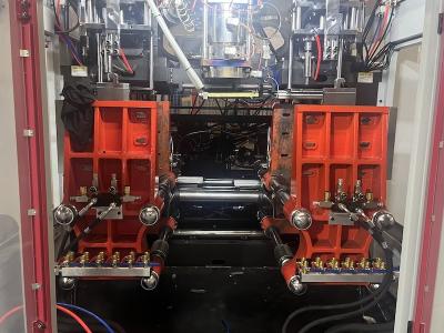 China 1L PP PE Containers Blowing Machine For Plastic Bottle for sale