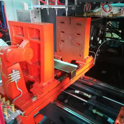China Toggle Clamping System Custom Blow Molding Machine MP70FD For Ocean Balls Toy for sale