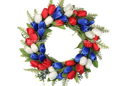 Cina Decorazione di plastica a 18 pollici della parete di Tulip Wreath For Front Door del Faux del PVC in vendita