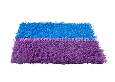Cina tappeto erboso artificiale colorato campo da giuoco 10550/SQM di 10mm 15mm 20mm in vendita