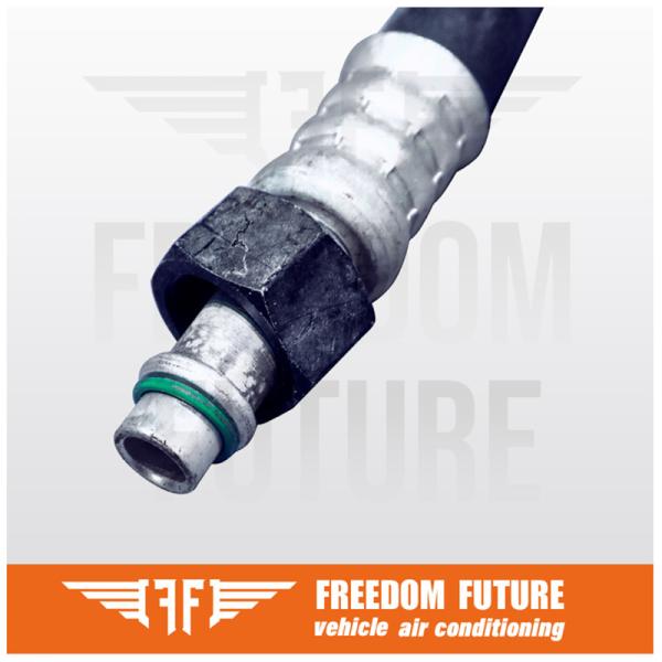Quality 4B0260701B Car AC Suction Pipe Fits 07-11 Volkswagen Passat B5 Audi A4 2.5L for sale