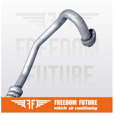 China 5M5H19N602AC Car AC Suction Hose Fits For 04-09 Ford C-MAX II Focus 1.8L for sale