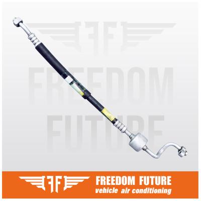 Cina 92490-VK305 conduttore di scarico di aria condizionata per Nissan Pickup Patrol 00-02 in vendita