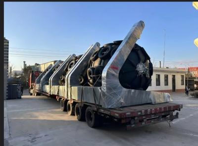 중국 유연한 도킹 작업을위한 유연한 Pneumatic Fender Davit 판매용