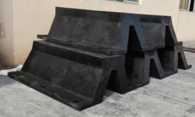 중국 항구 고무 펠더: 오래 지속 되는 해양 보호 를 위한 완벽한 선택 판매용