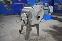 China Multi-Function Root Vegetable Cube Julienne Cutting Machine with 750*480*890 mm Size for sale