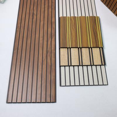 China Dekorative PVC-Deckenplatte für Wand Kommerzielle PVC-Wandbedeckung Innenwandplatte Langlebig leicht sauberes Wandmaterial zu verkaufen