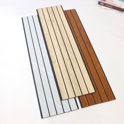 中国 簡単にインストール PVC 壁パネル DIY 家事改装のためのシンプルクリックシステム 販売のため