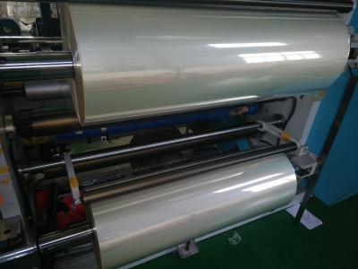 Cina Rotolo di film materiale degli strizzacervelli dell'etichetta della manica di Petg di alto restringimento per le bottiglie a forma di, 35 Mic - 50 Mic in vendita