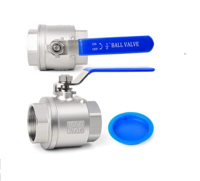 Cina 304 in acciaio inossidabile 1/2 pollice FNPT Heavy Duty Full Port Ball Valve con maniglie blu in vendita