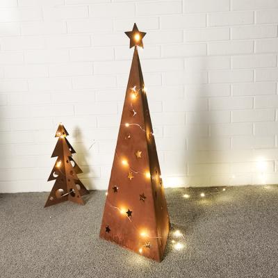 Cina il giardino del metallo di Natale di 500mm orna gli ornamenti del giardino di Corten con il LED in vendita