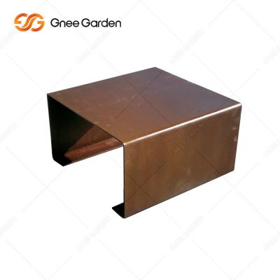Cina Banco di parco del metallo di Rusty Red Outdoor Metal Furniture di benvenuto del ODM dell'OEM in vendita