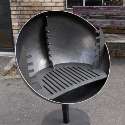 Cina La grande cottura all'aperto griglia la griglia d'acciaio del BARBECUE di Pit Fire Bowl del fuoco di Corten in vendita