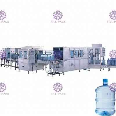 China Electric 1500BPH Gallon Filling Machine With Cap Lifter for sale