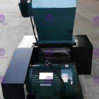 China Hydraulic 16MPA PET Bottle Preform Making Machine with 3850KN Clamp Force and 680mm Tie-Bar Spacing for sale