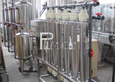 China Umkehr-Osmose-Wasserbehandlungs-Maschine des Quellwasser-3000LPH zu verkaufen