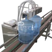 China Semi-Automatic 5 Gallon Shrink Labeling Machine with Steam Technology for Barrel Neck Sleeve Application for sale