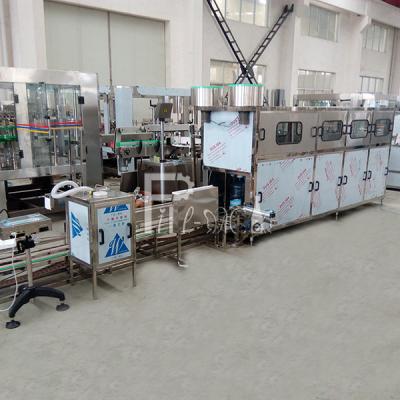 China Two Caps Sorters SUS304 300 BPH 5 Gallon Bottle Filler for sale