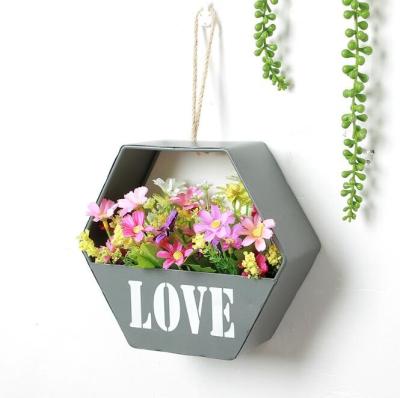 China Metal round /hexagon shape wall hanging flower pot wall/garden decoration for sale