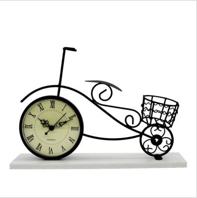 China Vintage Metal Crafts black Decorative Metal Bicycle Table Clock for sale
