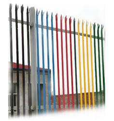 China heißes eingetauchtes Pulver 3mm Draht-Mesh Metal Palisade Fencings 4*4 beschichtete galvanisiert zu verkaufen