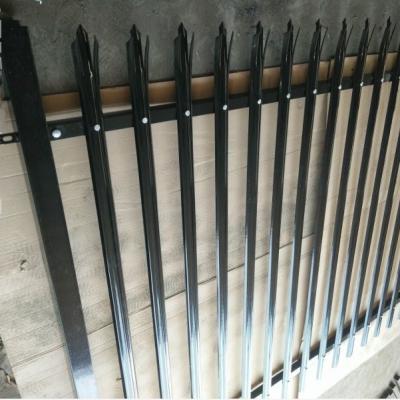 Cina Il PVC immerso caldo ha ricoperto il recinto della palizzata di Europa per all'aperto in vendita