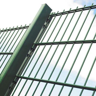 Cina il doppio cavo 868 656 545 ha saldato Mesh Fencing 75x150mm 50x200mm in vendita