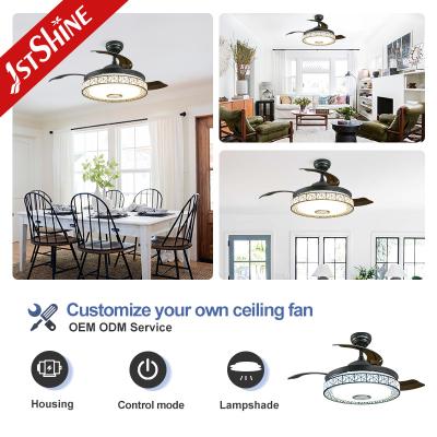 Cina 42 pollici Musica multifunzione lame nascoste soffitto ventola luce illuminazione soluzioni di servizio in vendita