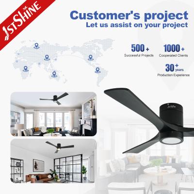 Chine Fan de plafond affleurante décorative de bâti du profil bas 52inch avec la lumière de LED à vendre