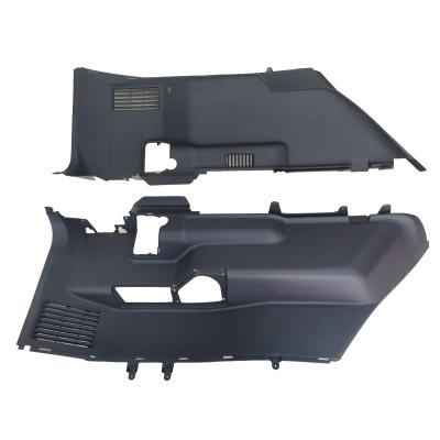 China Mitsubishi Pajero V73V75 Body Parts Rear Trunk Decorative Panel and Luggage Compartment Decorative Panel for sale