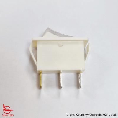 Cina Interruttore Rocker illuminato da LED bianco di alta qualità, R4, 33x15mm, ON-OFF, 20A 125V in vendita