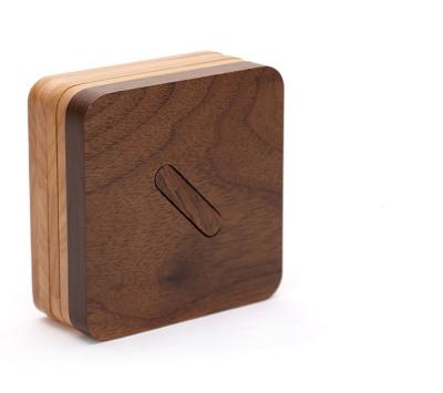 Cina Stuoie di posto di legno del faggio degli utensili da cucina del quadrato su ordinazione di legno cachi dell'isolamento in vendita