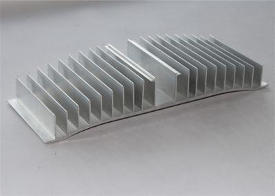 Cina Dissipatore di calore di alluminio 320*125*60 dell'estrusione dell'estrusione del dissipatore di calore del LED in vendita