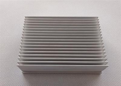 中国 ヒート パイプはアルミニウム脱熱器放出のアルミ合金 6063T6 を陽極酸化しました 販売のため