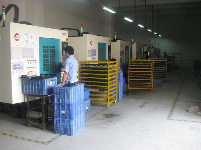 Cina Il fiore di Sun di alto potere di alluminio dissipatore di calore delle parti LED della pressofusione in vendita