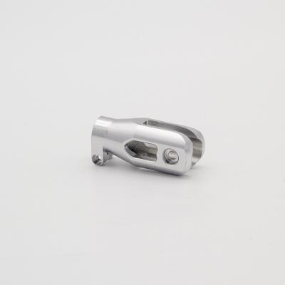 Cina Argento / Pezzi meccanici CNC personalizzati Sabbiatura Servizio di fresatura per tornitura CNC in vendita