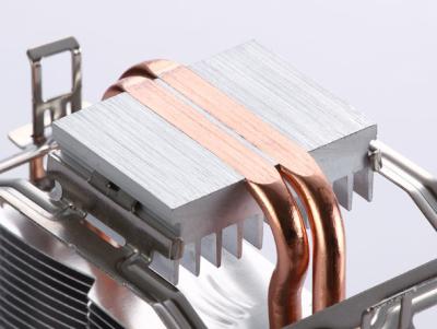 Cina Dissipatore di calore di alluminio dell'aletta con purezza di rame del tubo 99,5% che timbra potere in vendita