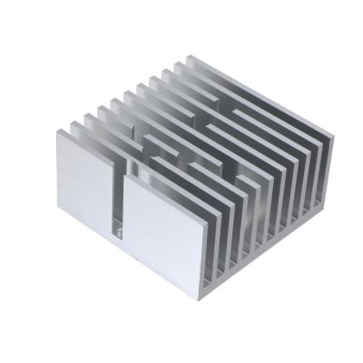 China Customized Color Extruded Aluminum Heatsink CNC Machining Milling Turning Blending for sale
