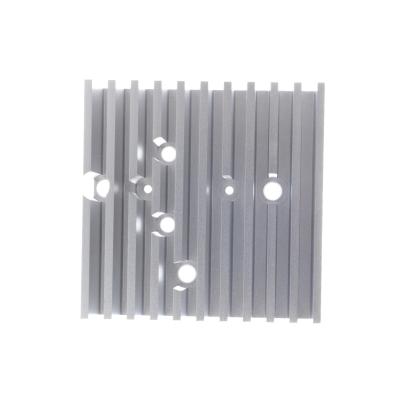China Customized Color Extruded Aluminum Heatsink CNC Machining Milling Turning Blending for sale