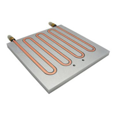 中国 CPU 水冷却のための銅管付き 450W スタンプされた冷板ヒートシンク 販売のため