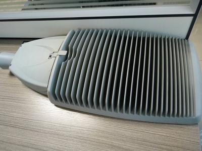 Cina Il ODM dell'OEM di alluminio dissipazione efficiente delle parti della pressofusione l'alta per l'alloggio principale dell'iluminazione pubblica in vendita